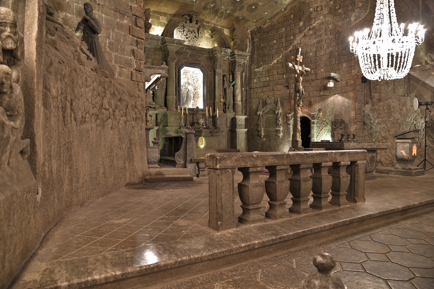 Veličkos kasyklos – kaip druska saldina lenkų gyvenimą